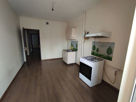 .Янгичоштепа 3хона 5чи кулай этаж 74м2 разделный новостройка арзон 69$