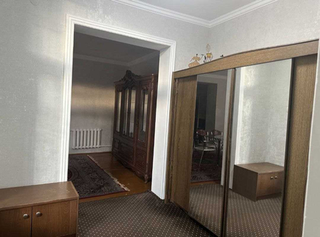 №  1077  красивый дом в районе Шаумяна