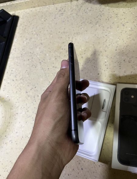 Iphone 11 Ideal 78% Korobka dokument