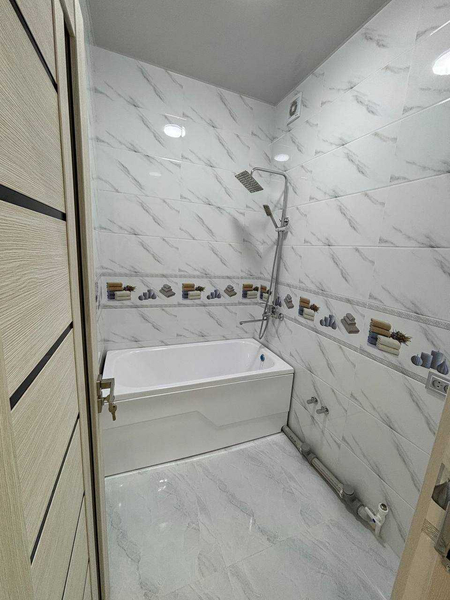 СРОЧНО !! Продается квартира в Яшнабаде 2/3/5 ( 60 кв/м ) Авиасозлар 2