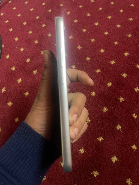 Samsung A34 5G sotiladi
