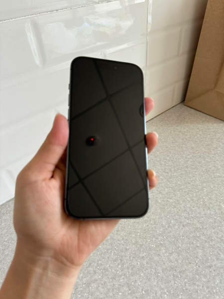 Продается iphone 14 pro Lla(eSim)