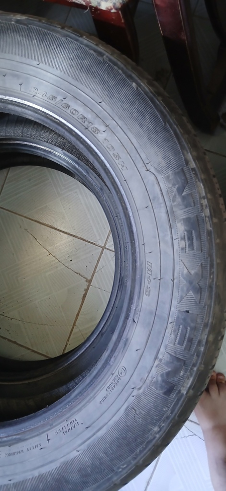 Nexen r18 245/60