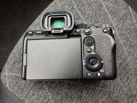 Sony a7 S III body sotiladi