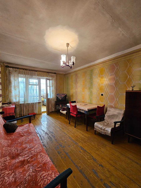 Продается квартира Академ городок 2/4/4 55м² кирпич