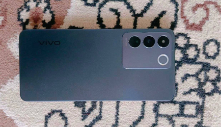 Telefon vivo V27 e