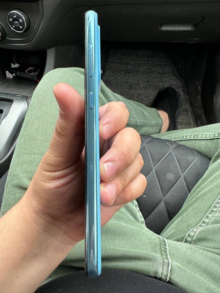 Продается Samsung galaxy a52