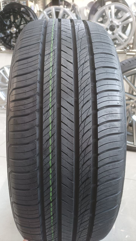 Balon shina KUMHO GRUGEN KL33 235/55R19