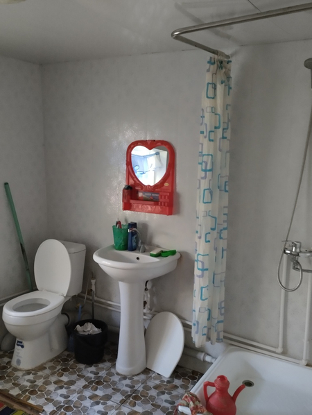 Продается дом с участком