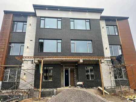 Срочно Продается под Офис нежилое помещение 2100 кв.м Ор-р Юнусабад с