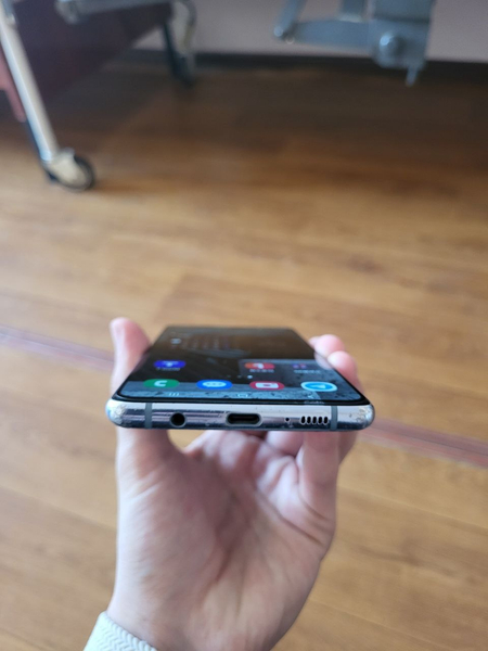 Samsung A 71 5G.