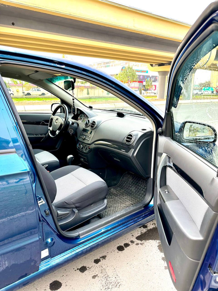 Продаётся Нексия 3 автомат.
