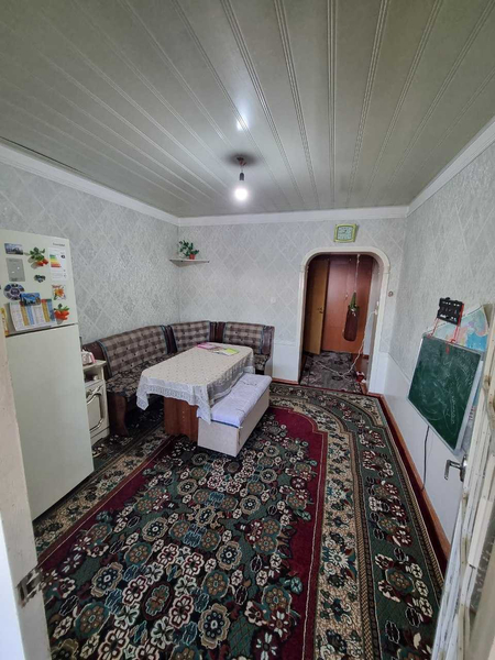 Срочно Продаю квартиру на Шахристанской 3 ком перед в 4 ком. 7/9