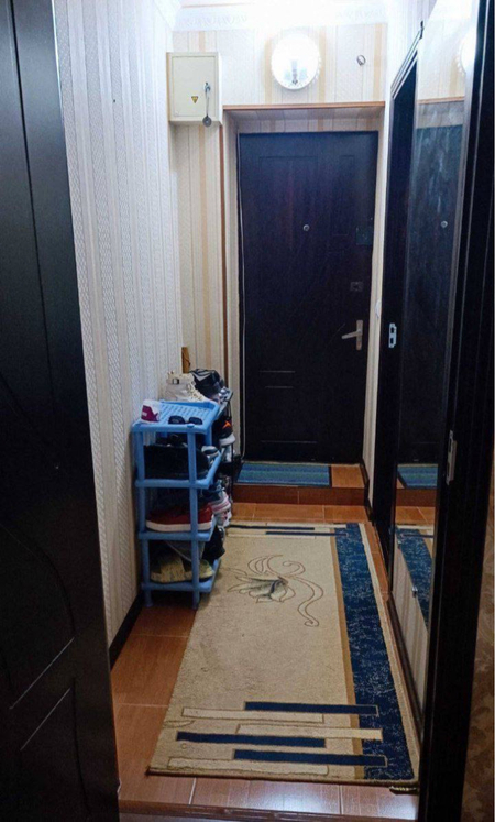 Продается Шота Руставели 2в3/3/4 кирпич 51м2 не торец балкон 2х6