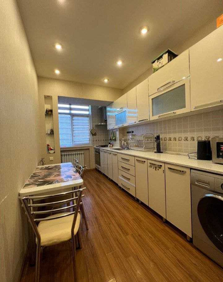 Дархан  .4/3/9.  монолит  [ мебель + техника ]   100м²