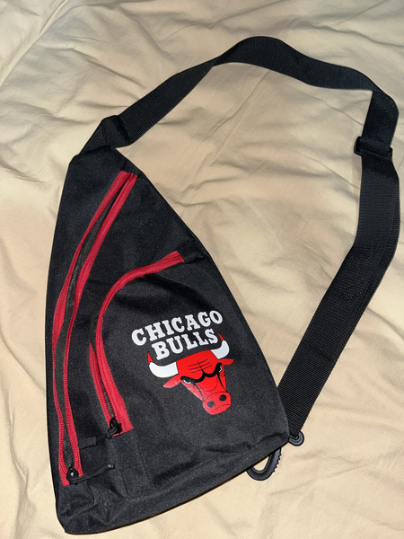 Барсетка от бренда Chicago bulls