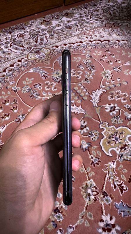 iPhone 11 pro 64  srochna sotiladi