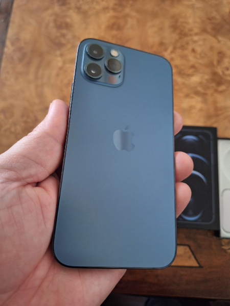 iPhone 12 Pro  IDEAL Yomkost 86%