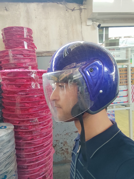 Helmet Shlem scooter, moto, mopedlar uchun arzon