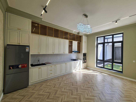 Продается Евро дом Ориентир Бадамзар  480м2