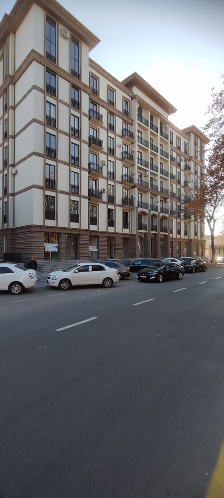 Задаётся в аренду комм помещение в Карасув 3, ориентир ресторан SADAF