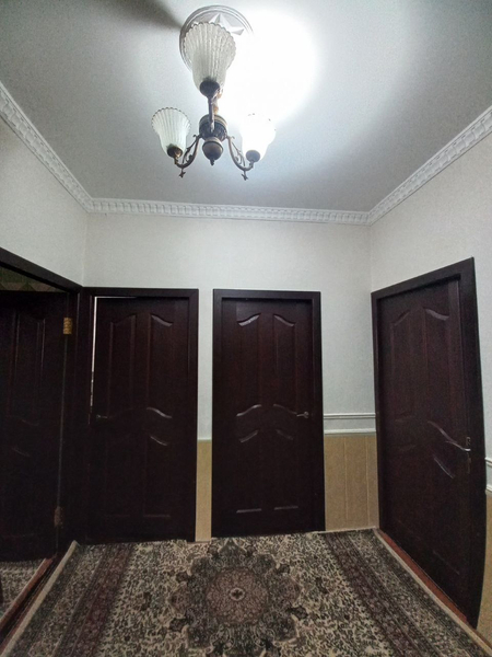 Продам 3 комнатную квартиру в Алмазарском районе