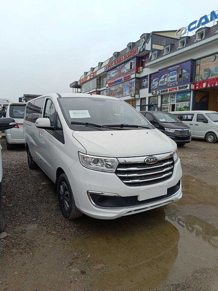 JAC M3 (1.8 Атмосферный/Мотор) МИНИВЭН наличида/арзон.