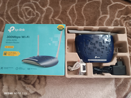 TP-LINK TD-W9960 modem router