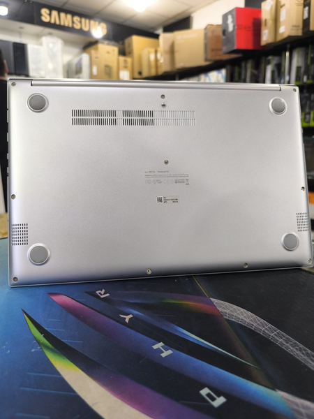 Asus Vivobook 15 (R5-5500U/8/512)