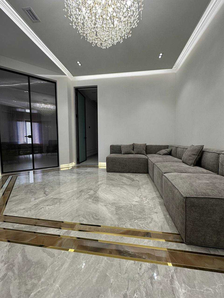 V3490 4/5/10 ЖК Darhan Avenue Ор.р: Дархан ул.Асака 156м2 евро ремонт