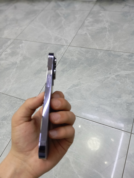 Iphone 14 pro 256 tali  2 ta simkartali