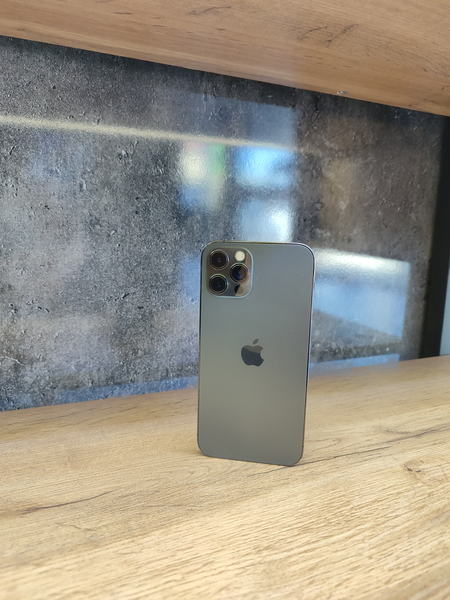 iPhone 12 pro 128GB 350$