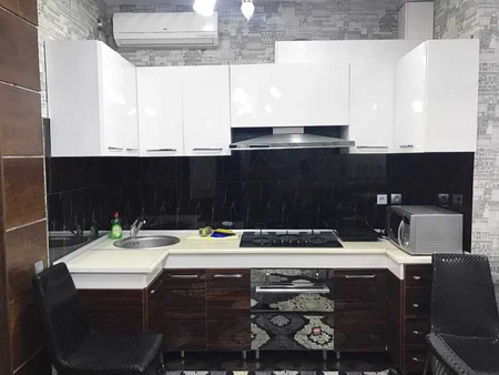 Сдается квартира 5\5\5/ 105м2 памятник Шота Руставели