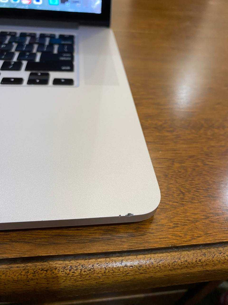 Продам Apple MacBook Pro (Retina, 15-inch, Mid 2015)
