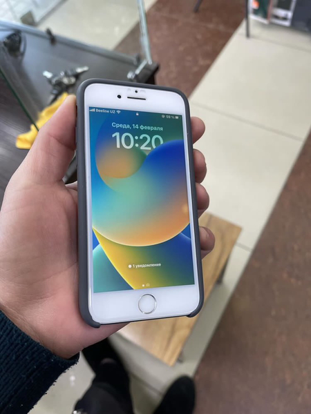 iphone 8 256 yomkst 100 xolati ideal kor dok yoq pass kopia beriladi
