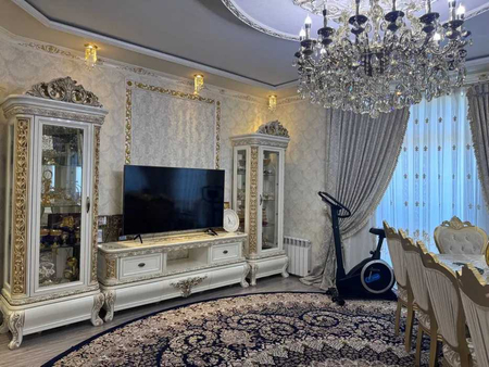 БУМ ижара 4 хонали квартира для иностранцев 2000$ ЖК Parisan id sh 631