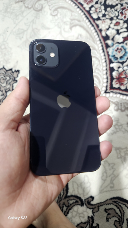 iPhone 12 64GB 84% batareka
