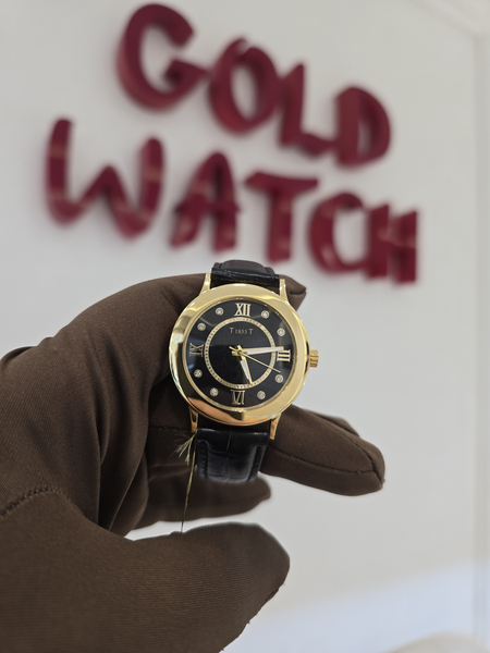 Продам часы Tissot женские в золотом корпусе 750 пробы \\n750 пробы