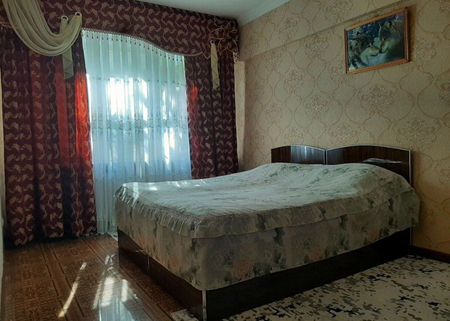 Юнусабад 4кв 3/3/4 балкон: 2*6