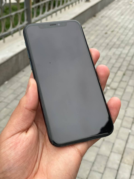 Iphone 11 pro karopka dakumenti bor