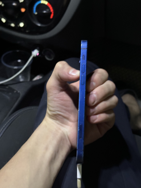 Iphone 12 pomet 128 emk 80