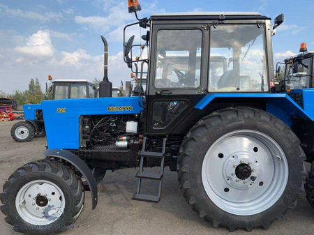Traktor Belarus 82.1 Годовая Ставка 8%