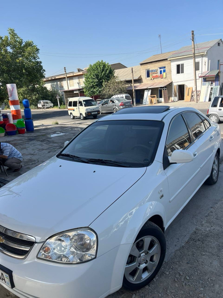 Lacetti 1.6 AT 2013