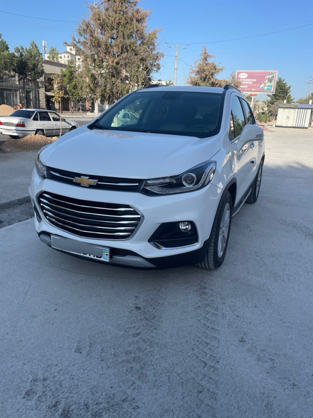 Trekr yili 2019/2020 Premier