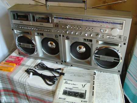 SHARP GF- 777 z . 1983 год. MADE IN JAPAN. ORIG.