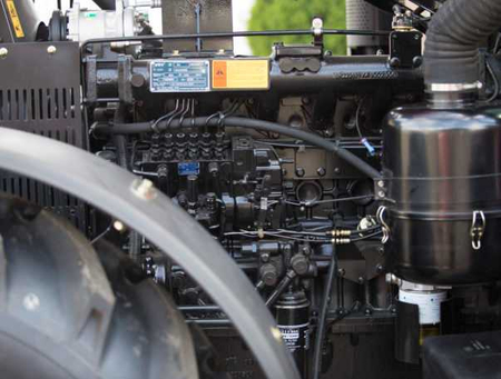 Traktor YTO NLX1404 Halol Ribosiz Bolib tolashga