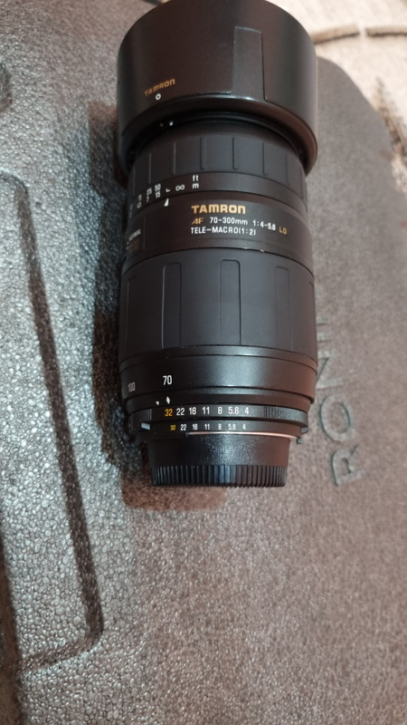 Tamron AF 70-300mm 1:4-5.6 LD Tele-Macro (1:2)
