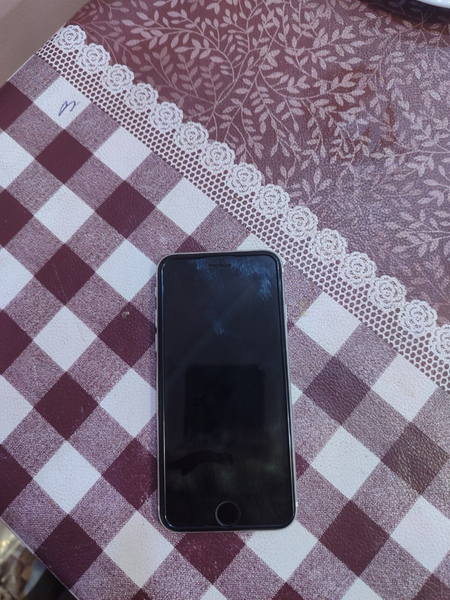 Modeli: Iphone se