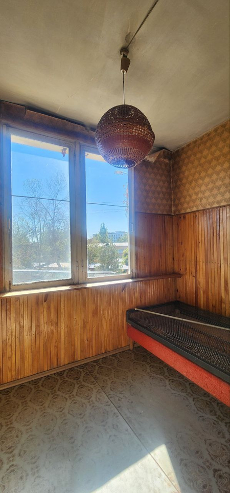 Юнусабад-10 1/2/5 балкон 2/3