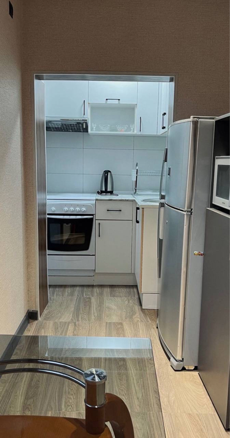 Сдается квартира в Аренду,3 комнаты,ул Чимкентская,110 школа,90м2